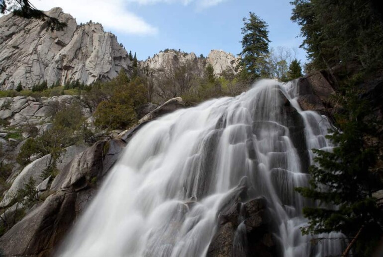 15 Refreshing Waterfall Hikes in Utah - Territory Supply