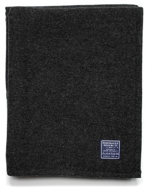 8 Best Wool Blankets for Camping Under the Stars