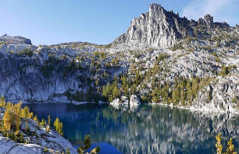 11 Best Hikes in the Alpine Lakes Wilderness, Washington - Territory Supply