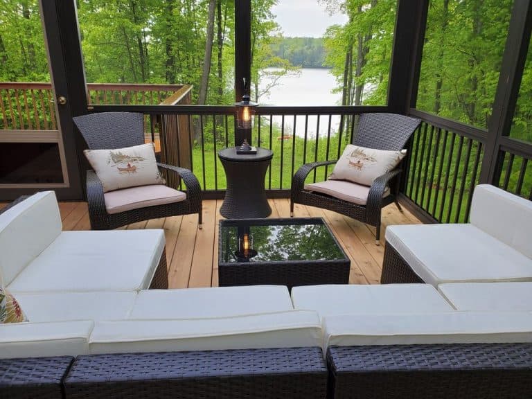 18 Beautifully Remote Cabin Rentals in the U.S. - Territory Supply