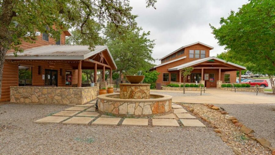 The 9 Best RV Campgrounds in Austin, Texas - Territory Supply