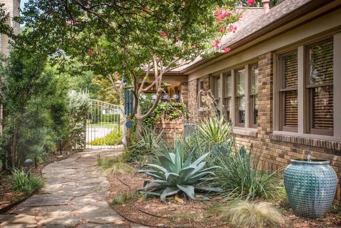 9 Unforgettable Glamping Spots Near Dallas, Texas - Territory Supply