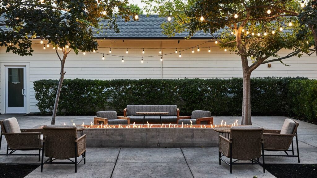 11 Best Resorts in California for Rest & Relaxation - Territory Supply