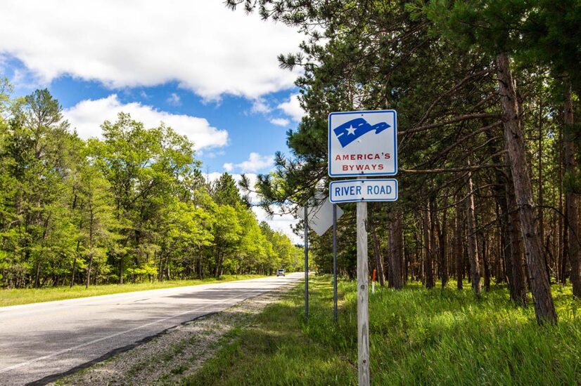 8 Best Scenic Drives in Michigan for Dashboard Eye Candy - Territory Supply