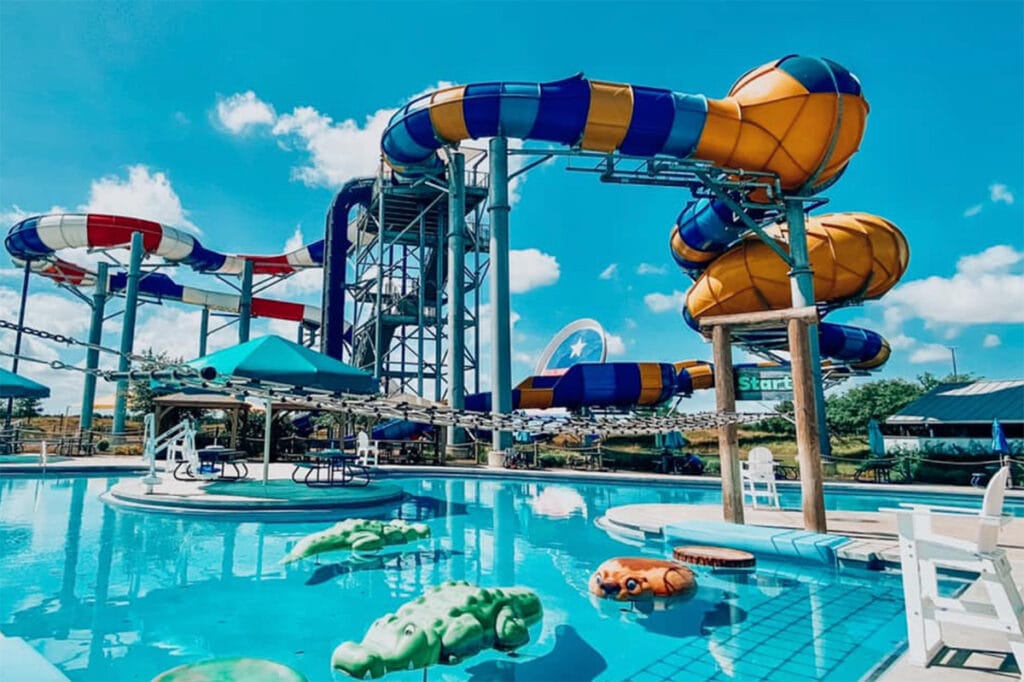 15 Best Texas Water Parks to Cool Down & Get Wild - Territory Supply