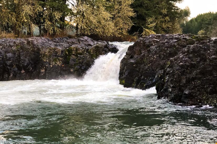 11 Refreshing Swimming Holes in Oregon - Territory Supply