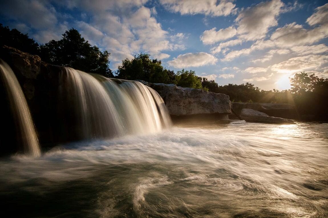 8 Captivating Texas Waterfalls You Absolutely Need to See - Territory ...