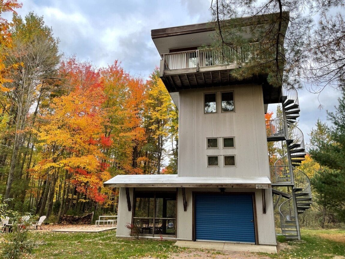 7 Enchanting Treehouse Rentals in Wisconsin - Territory Supply