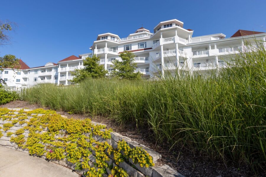 9 Romantic Getaways in Michigan For Lovers (of Adventure) - Territory ...
