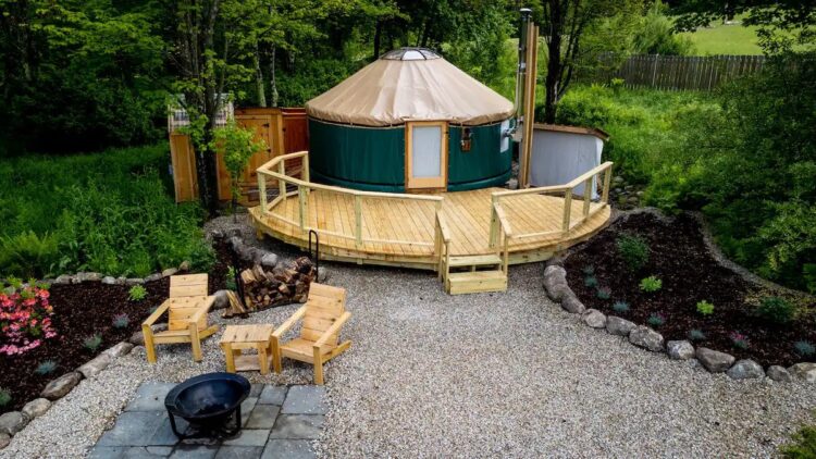 13 Best Yurts in the U.S. Where You Can Escape Into Nature - Territory ...
